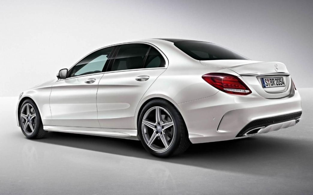 Así es el Mercedes Clase C 2014 con pack AMG Line - Motor.es