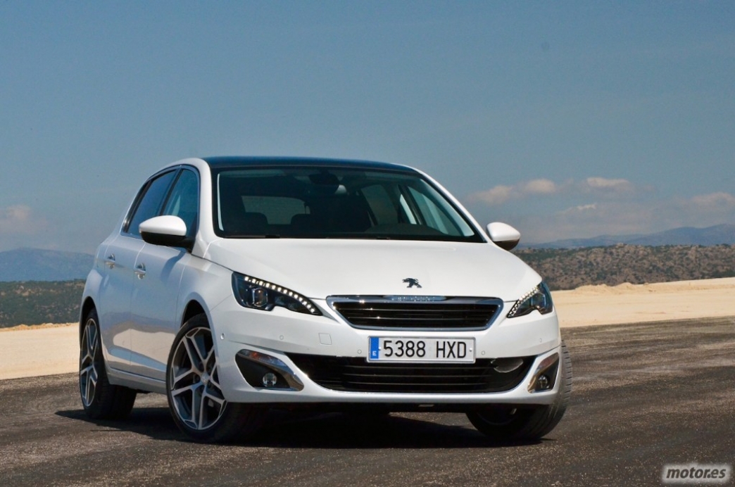 Peugeot 308 1.2 PureTech 130: tecnología, precio, comportamiento y ...