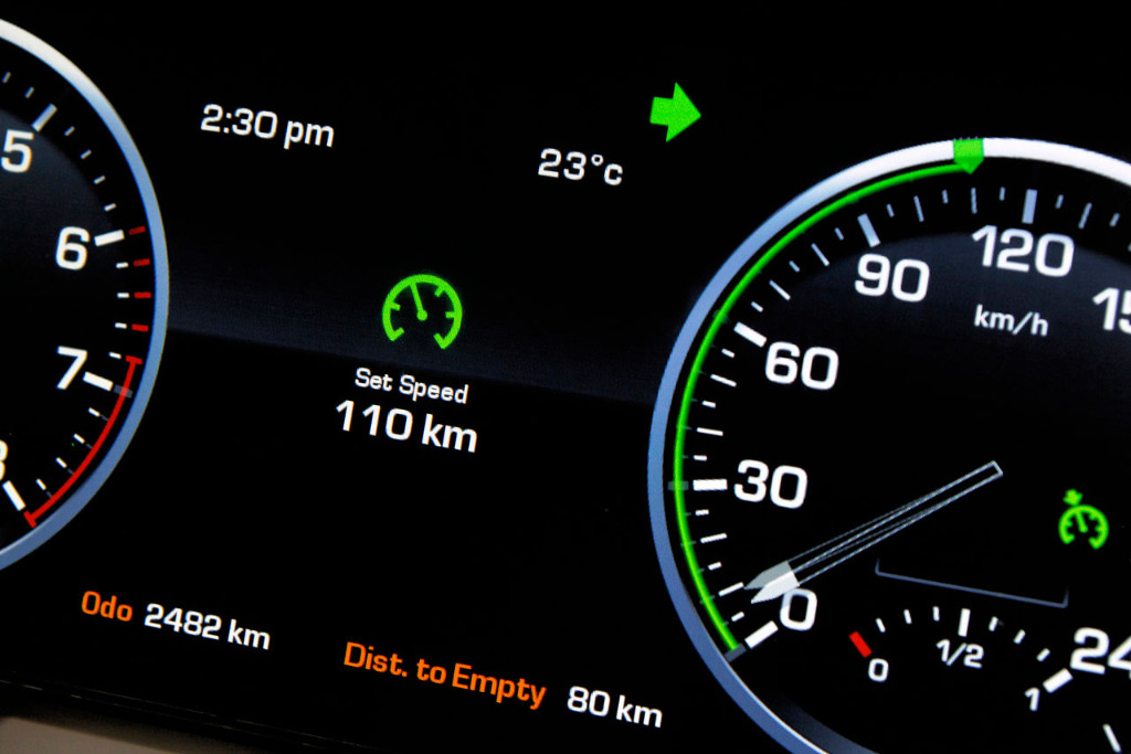 Y el tablero de instrumentos se volvió digital, y vimos que era bueno ...