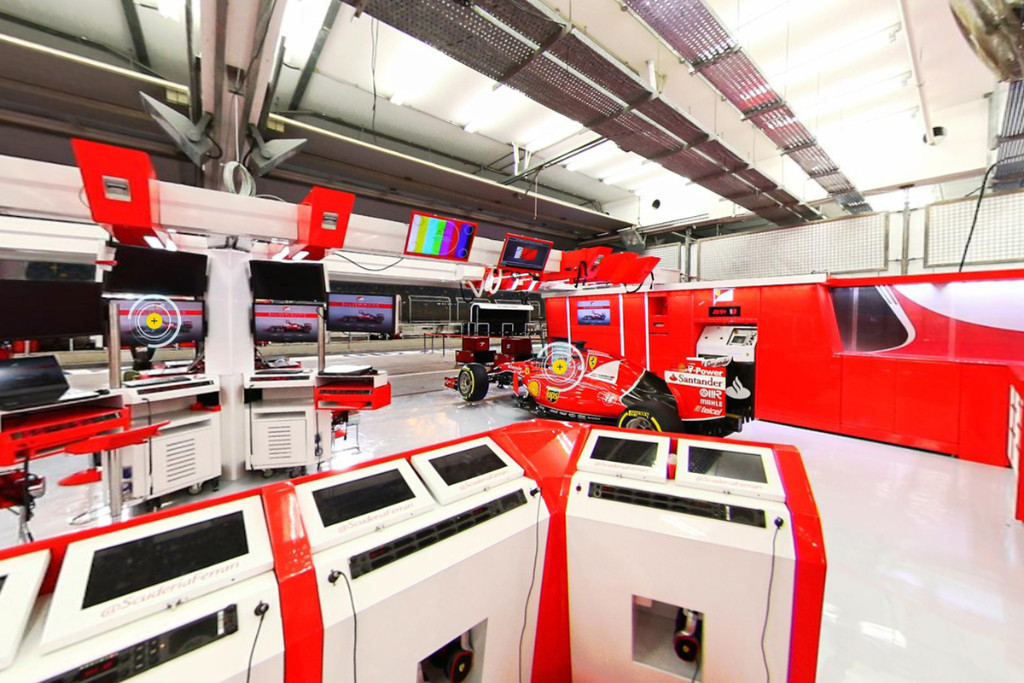 ¿Quieres conocer el box de la Scuderia Ferrari?