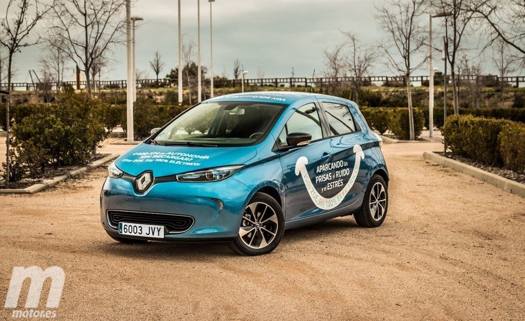 Renault lanzará un coche eléctrico compacto, una alternativa al Nissan ...