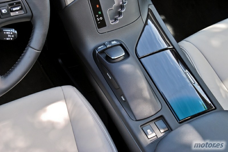Lexus RX 450h Luxury. Ni una gota de más - Motor.es